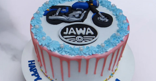 Jawa Bike Fondant Cake Delivery In Delhi NCR With Delicious Chocolate ...