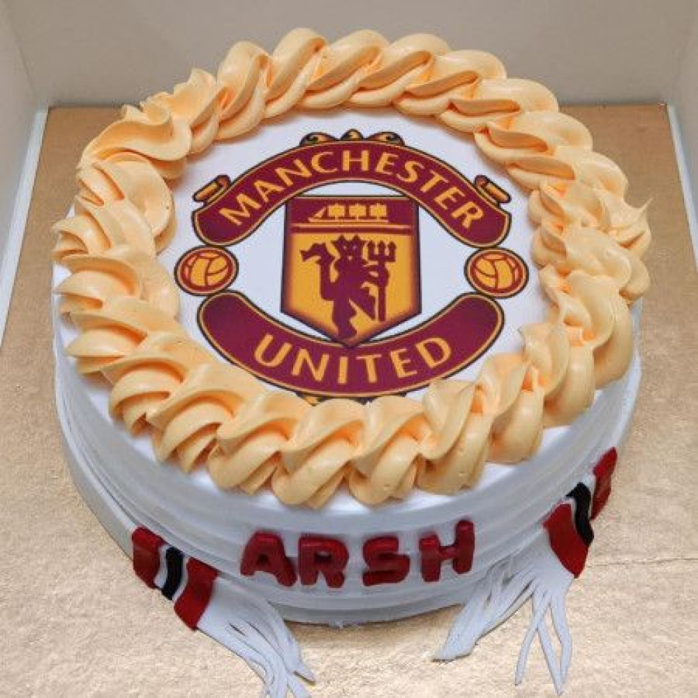 Manchester United Club Logo Theme Cake Delivery In Delhi and Noida